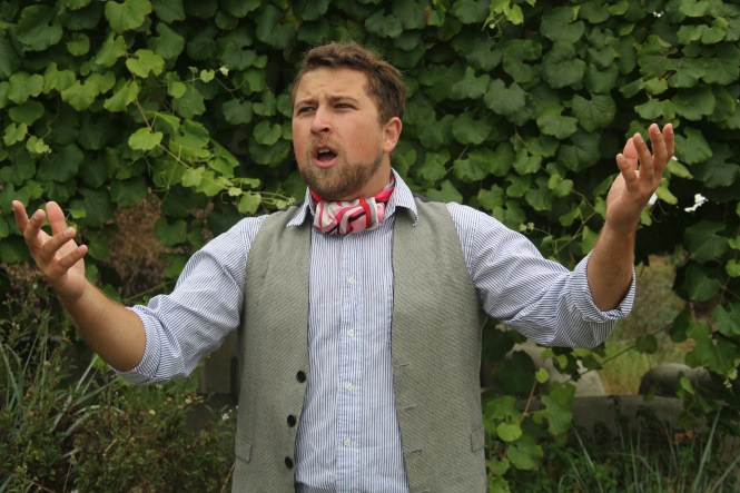 How Samuel Peaches writes a song… – The Peripatetic Players